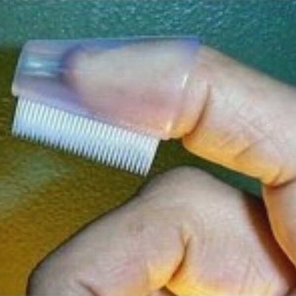 Fingertip No Shank Toothbrush